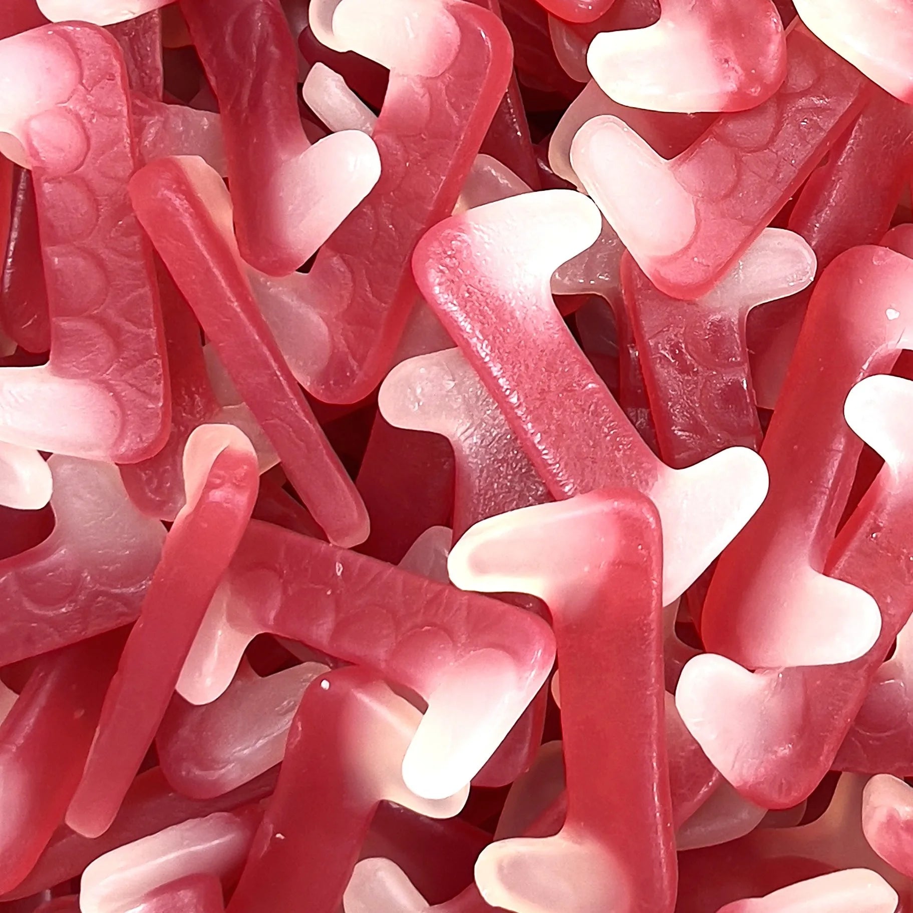 Dracula Vampire Teeth Strawberry flavoured Sweets by GARDEN GLAZE
